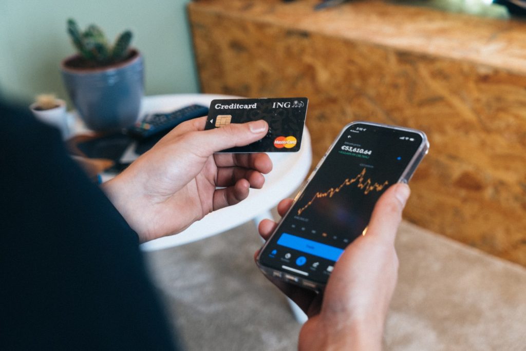 Best Crypto Debit Cards: Earn Rewards and Cashback
